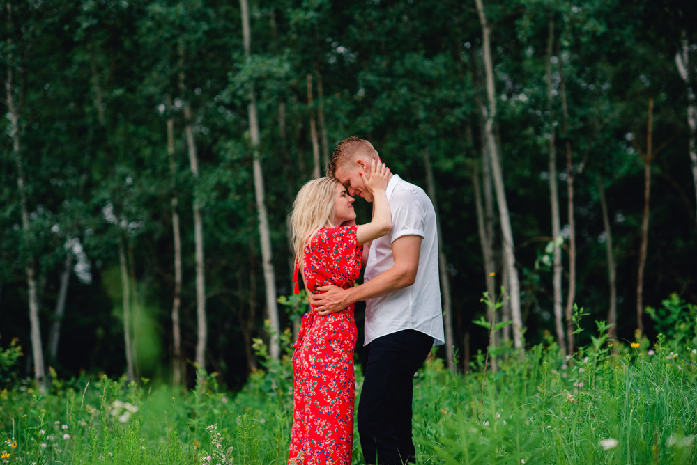 Afton State Park Engagement / Nate + Caroline - bauer-creative.com